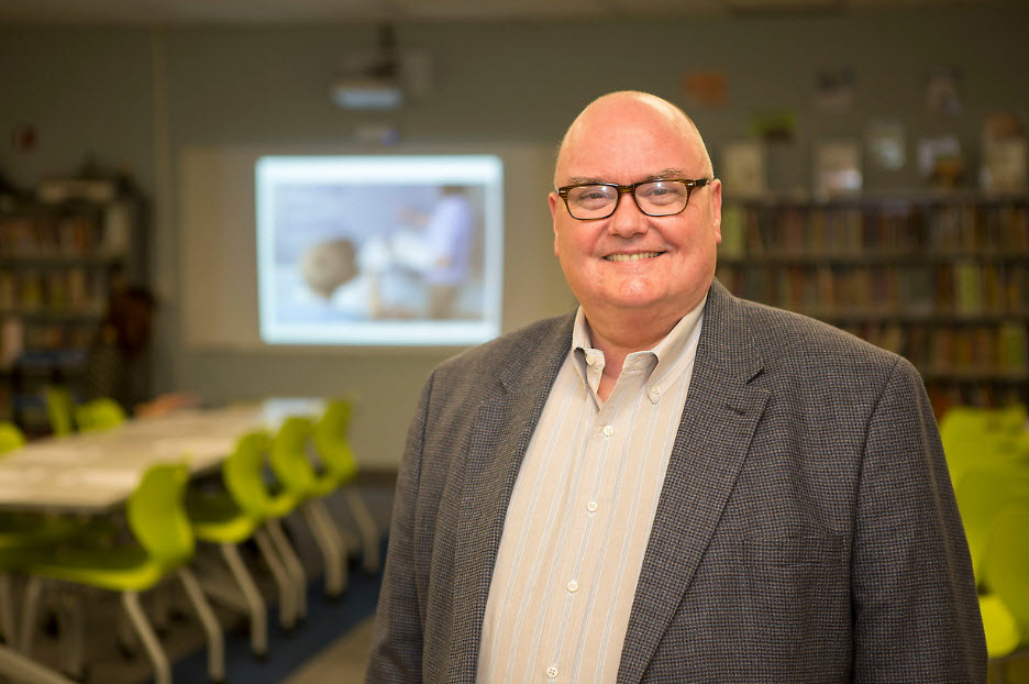 Professional Bio - Dale Wisely